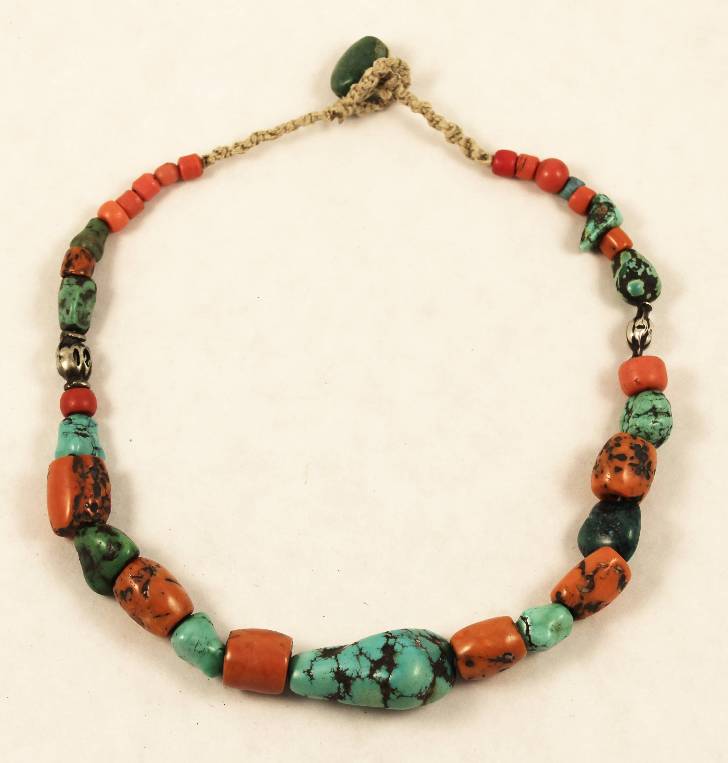 Turquoise and coral necklace, Tibet - ethnicadornment